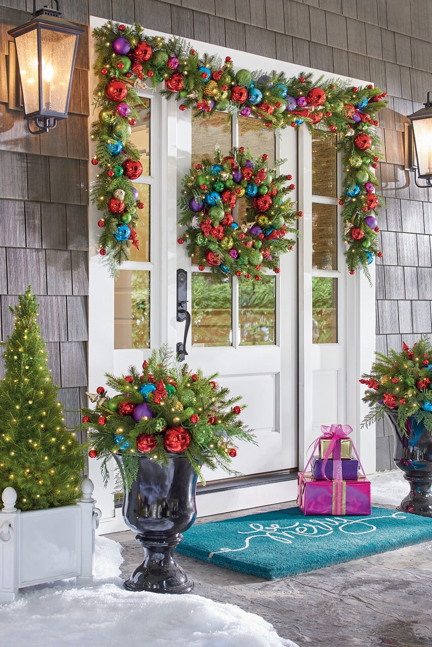 BLOG_christmas-garland-wreath-colorful - Grandin Road Blog